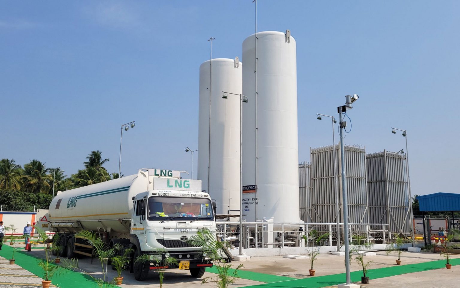How LNG Regasification & Fuelling Stations Work | INOXCVA